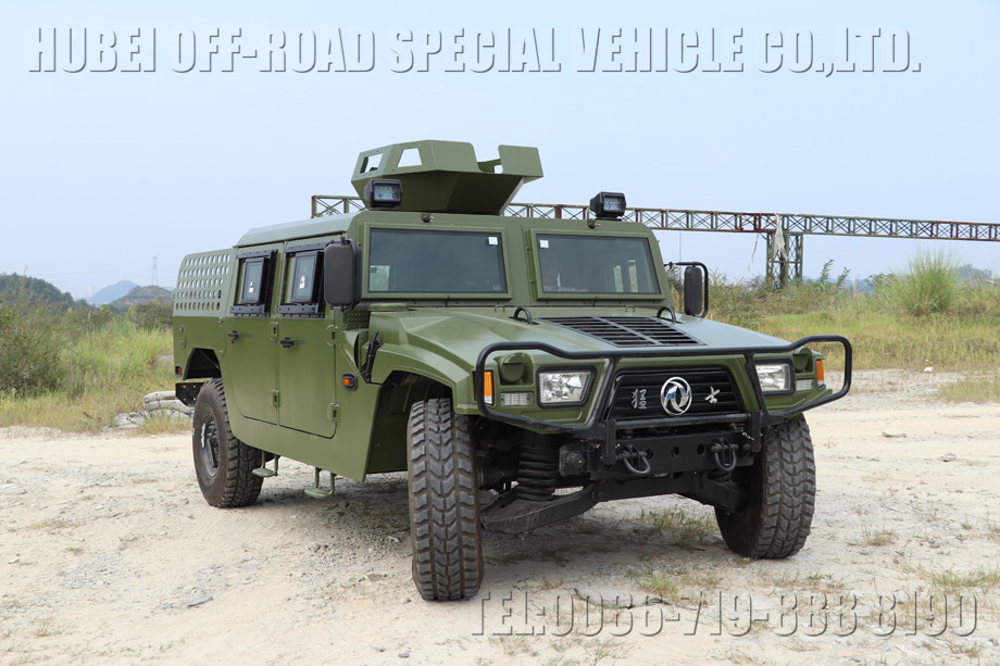 Four wheel drive Warrior off-road vehicle Self-help armored car _4 × 4 ...